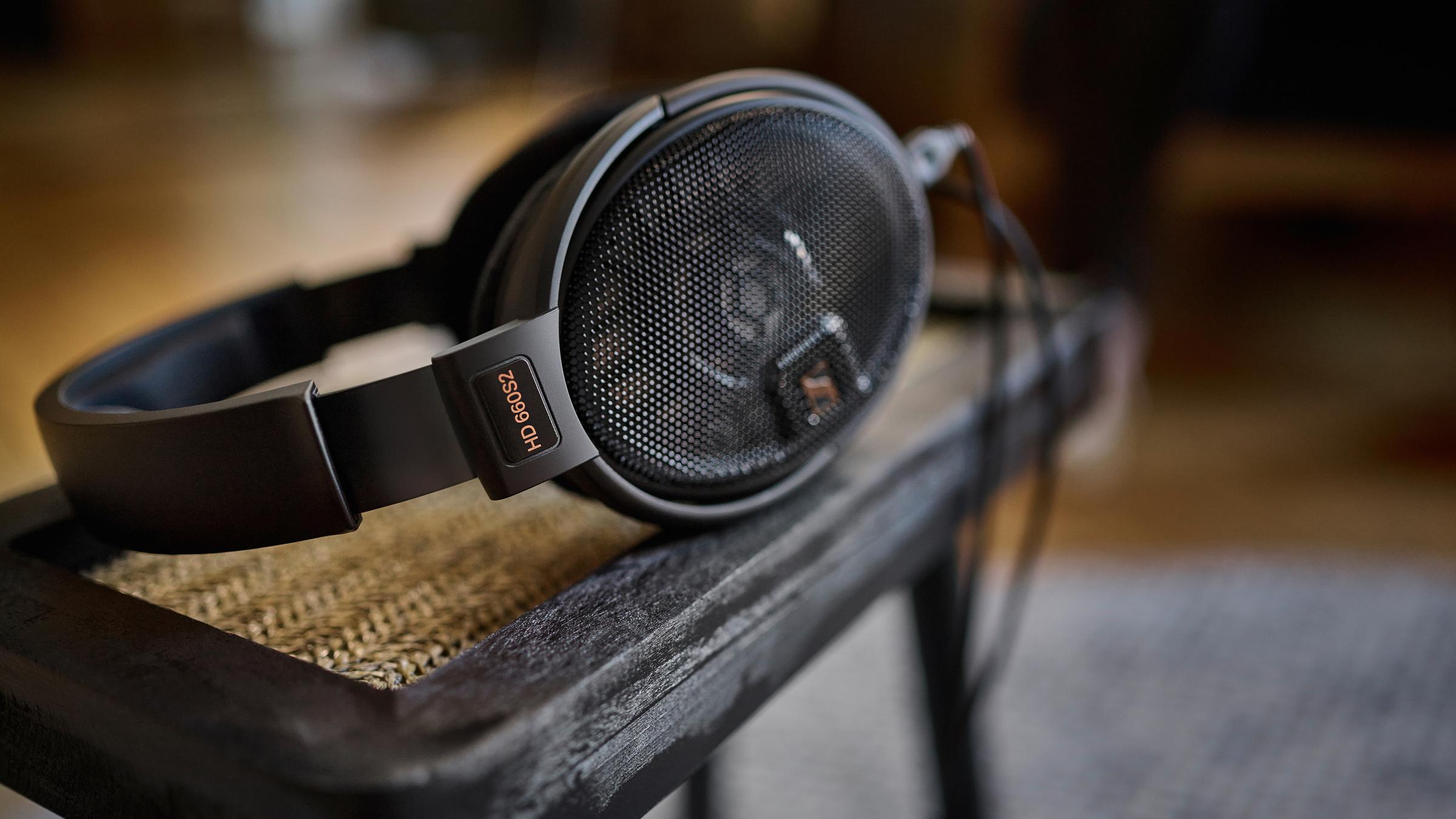 HE 1 Sennheiser United States – Sennheiser US - Sonova Consumer Hearing ...